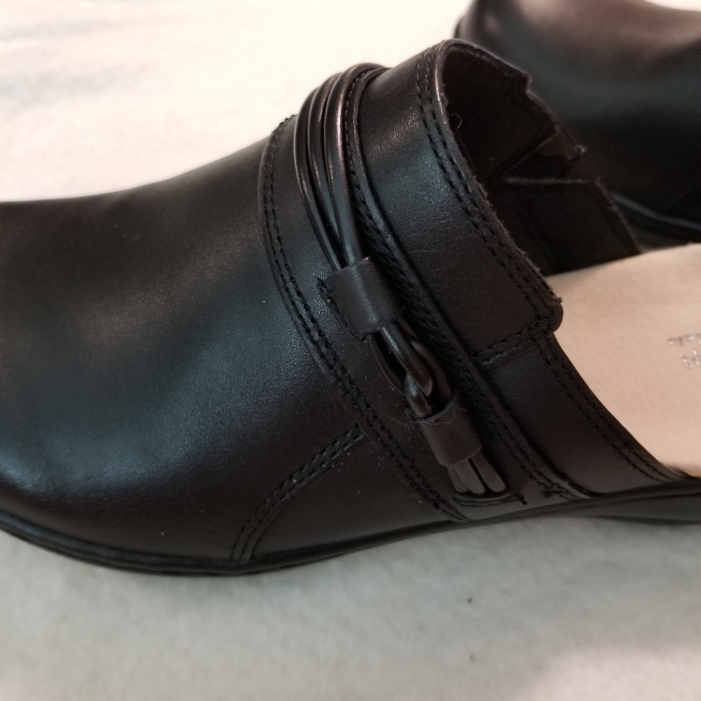 Ladies Clark's Ultimate Comfort Collection Shoes - Gem